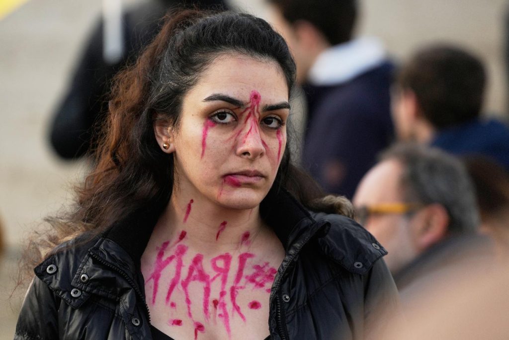 Dorsa Džabari za Kompas: Iran vapi za slobodom - Kompas